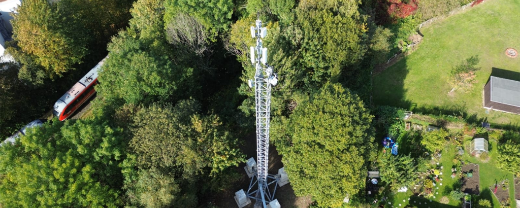 Smart Rail Connectivity Campus: EQOS Kommunikation on board for the ...